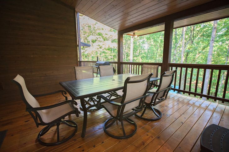 » Tranquil Pines Lodge